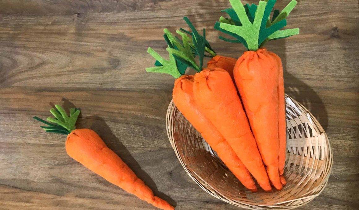 How to Make Felt Carrot - Mommy's Felt Toys
